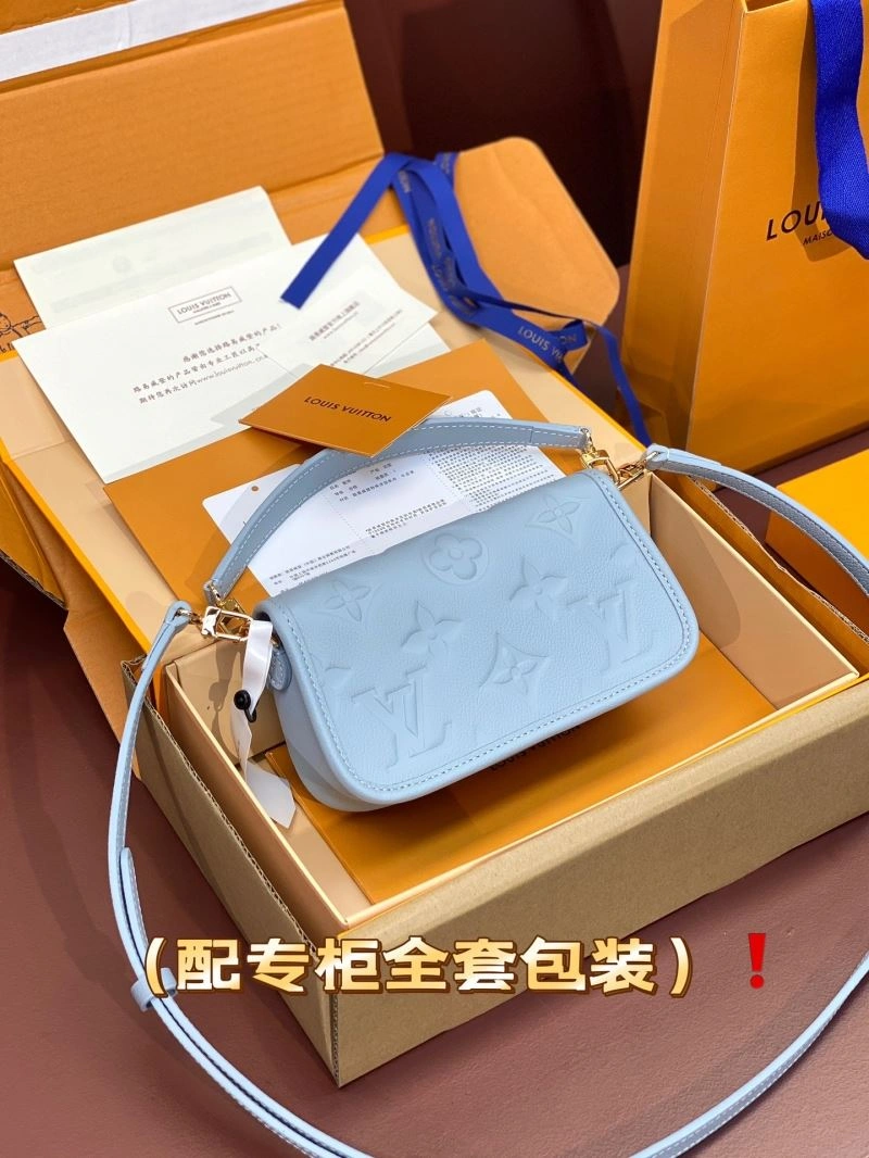 Precise copy Louis Vuitton Wallets Purse