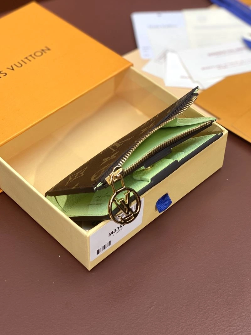 Exact replica Louis Vuitton Wallets Purse