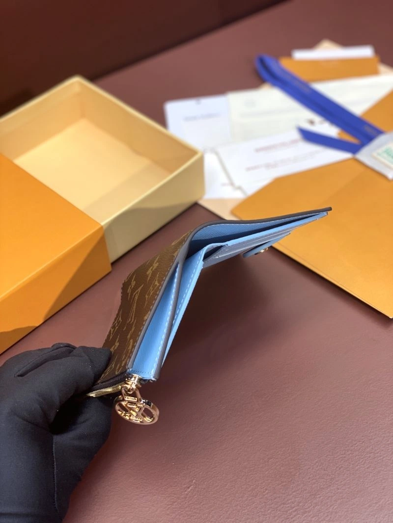 Exact replica Louis Vuitton Wallets Purse