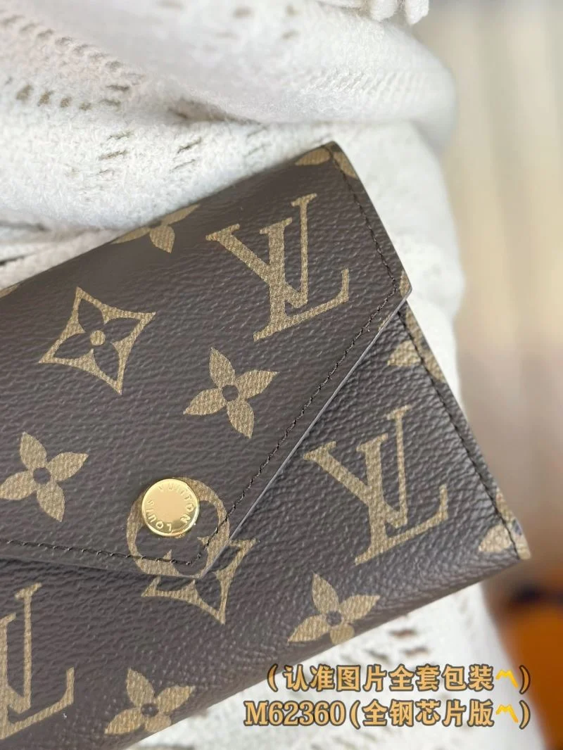 Perfect replica Louis Vuitton Wallets Purse