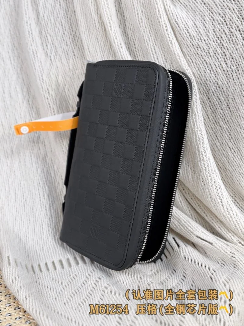 Exact replica Louis Vuitton Wallets Purse