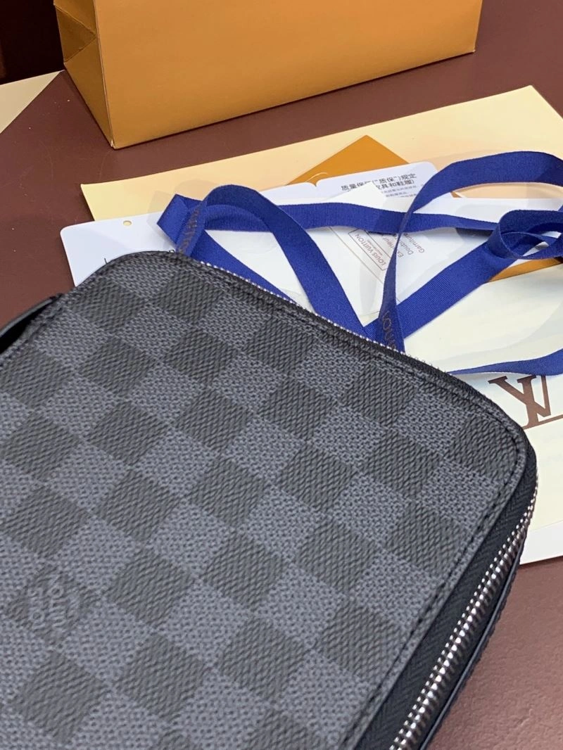 Exact replica Louis Vuitton Wallets Purse