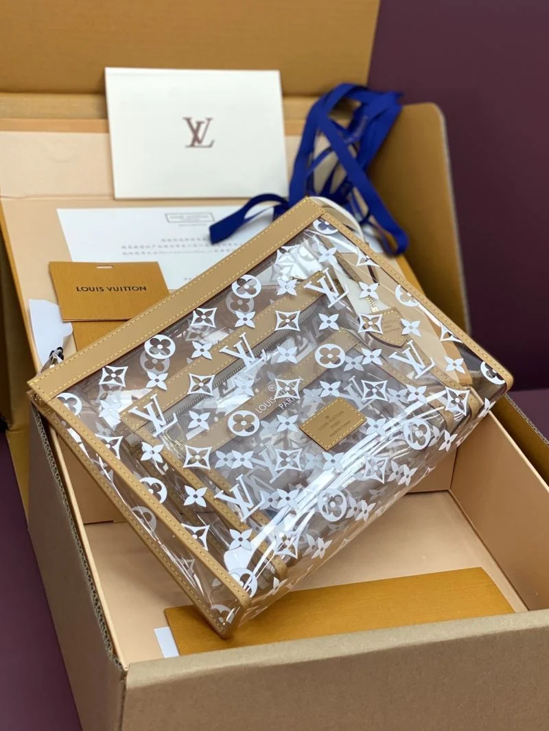 Indistinguishable Louis Vuitton Wallets Purse