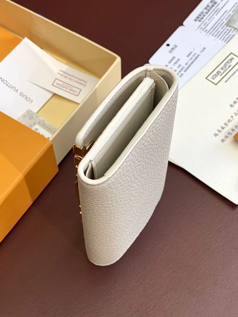Precise copy Louis Vuitton Wallets Purse