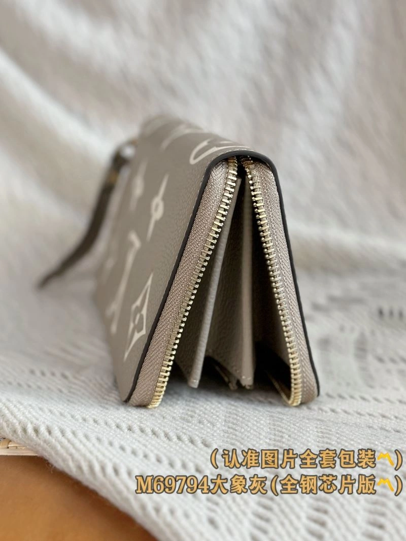 Official Louis Vuitton Wallets Purse