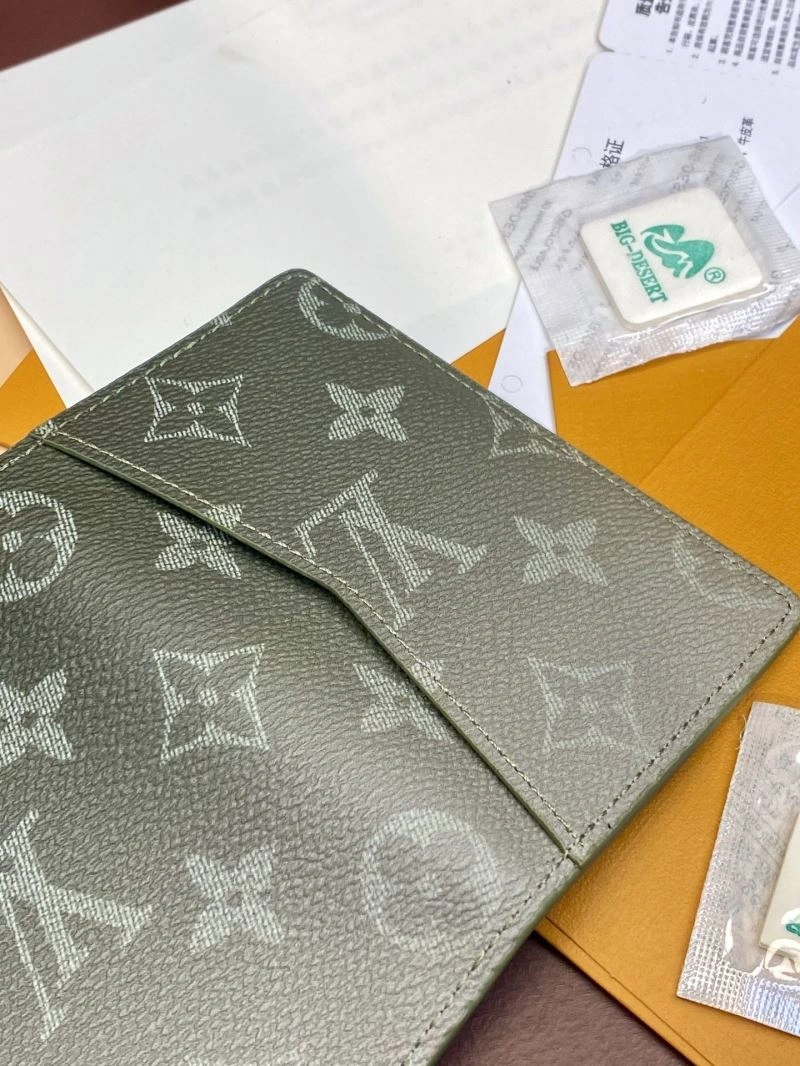 Precise copy Louis Vuitton Wallets Purse