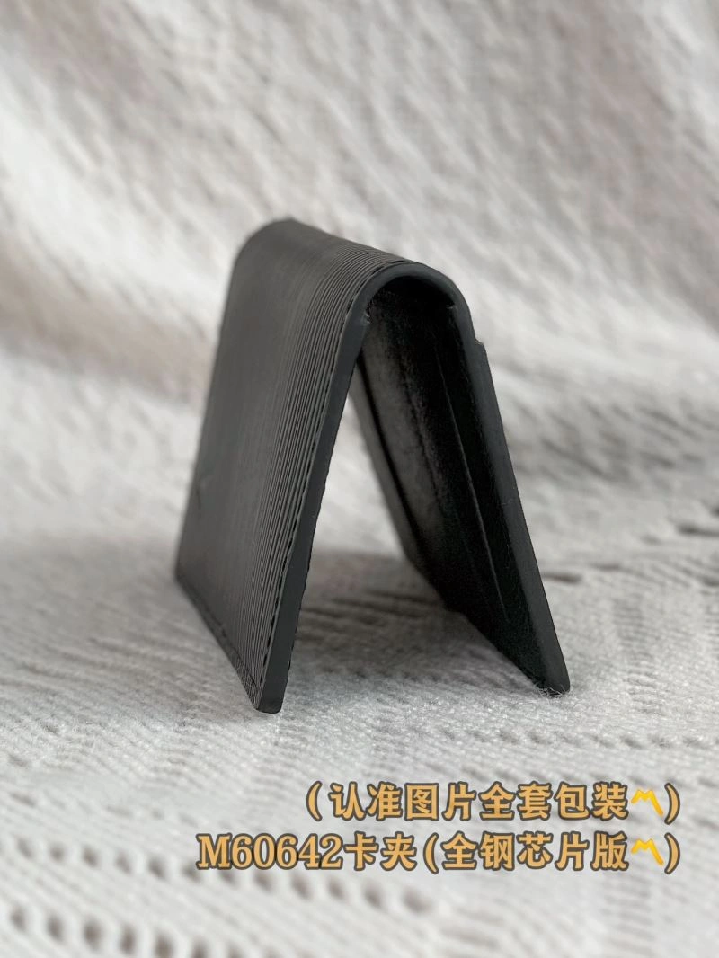 High accuracy Louis Vuitton Wallets Purse