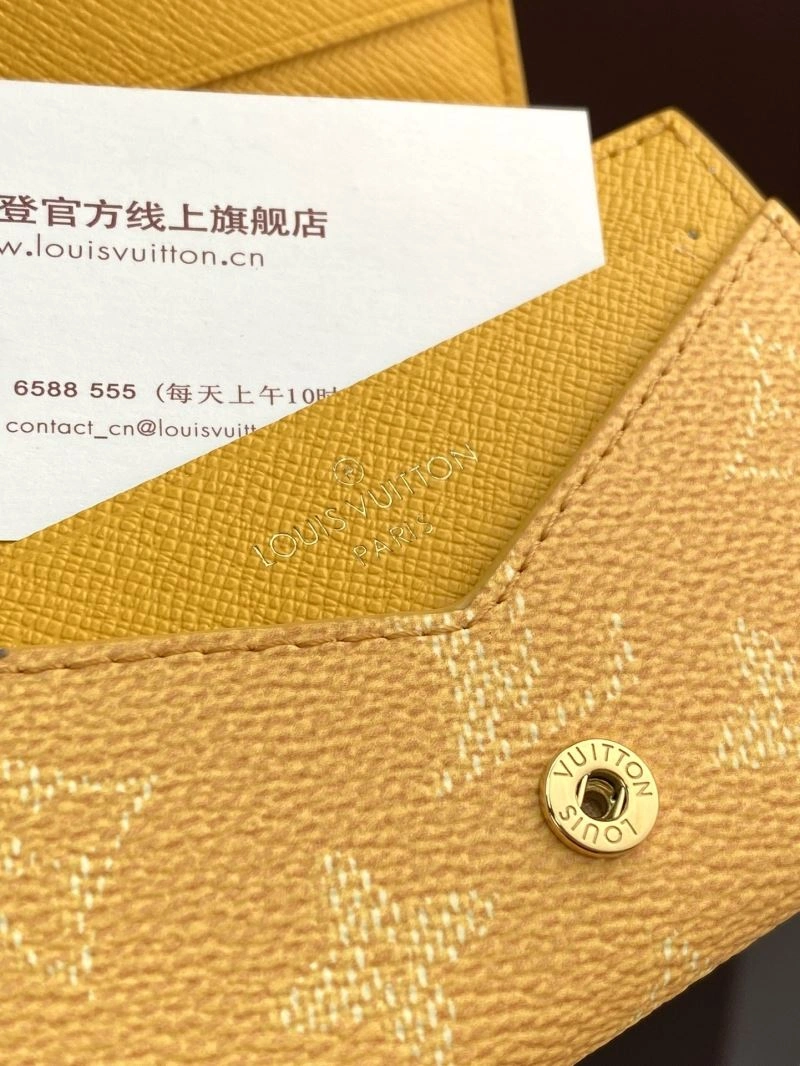 Exact replica Louis Vuitton Wallets Purse