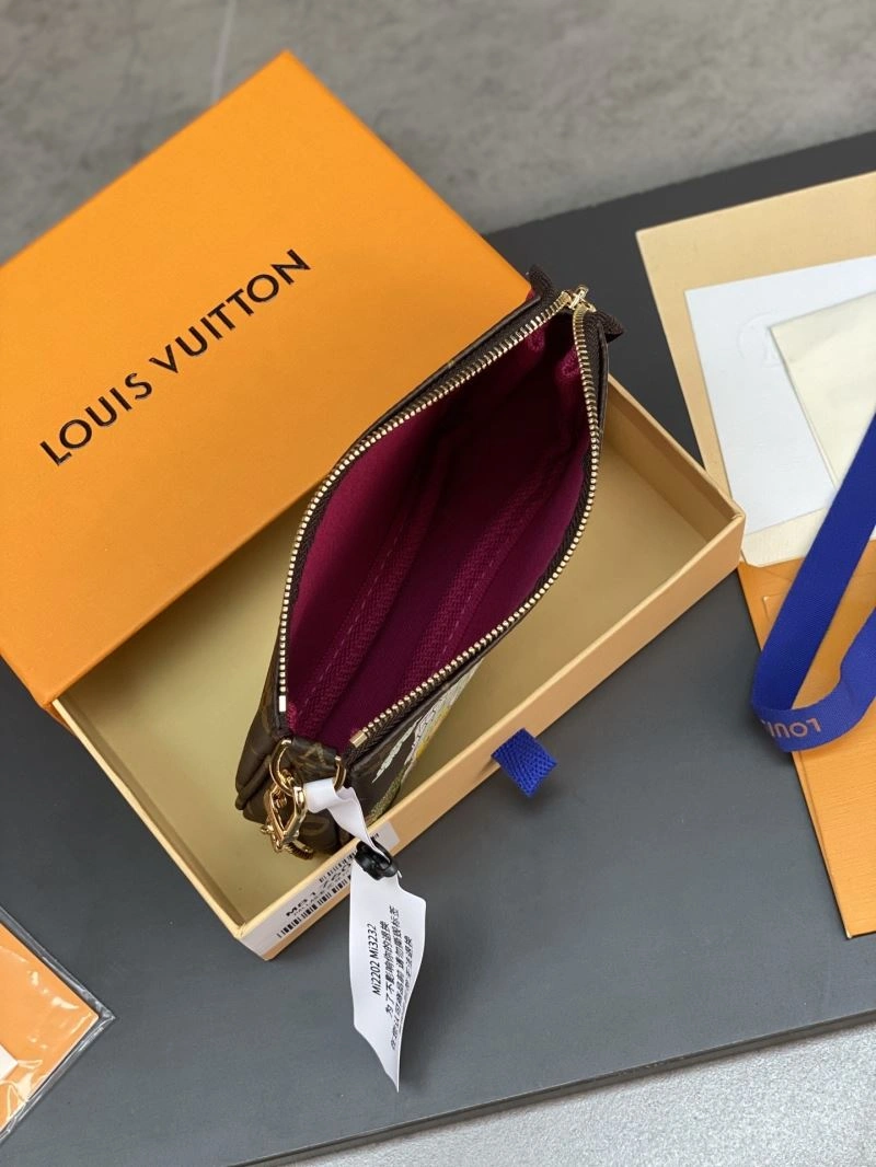 Indistinguishable Louis Vuitton Wallets Purse