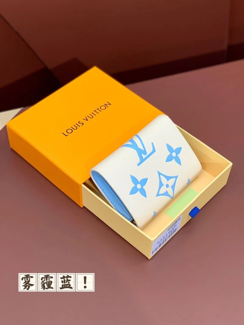 Indistinguishable Louis Vuitton Wallets Purse