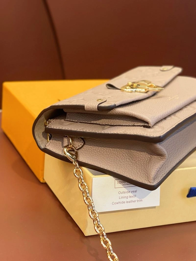 Exact replica Louis Vuitton Wallets Purse