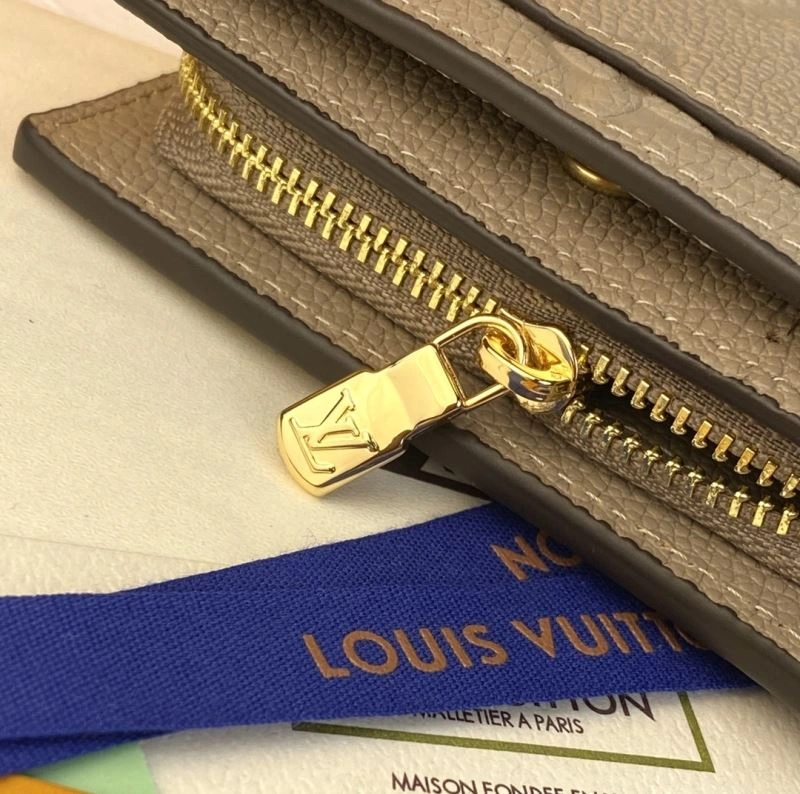 Cut-rate Louis Vuitton Wallets Purse