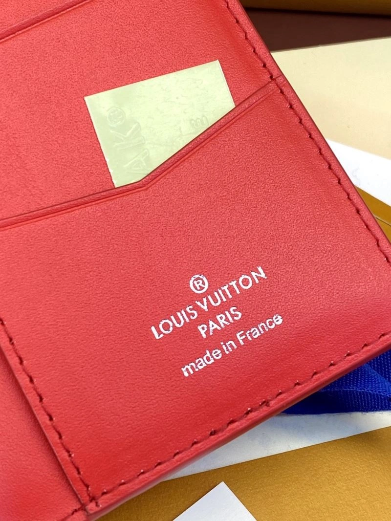 Indistinguishable Louis Vuitton Wallets Purse