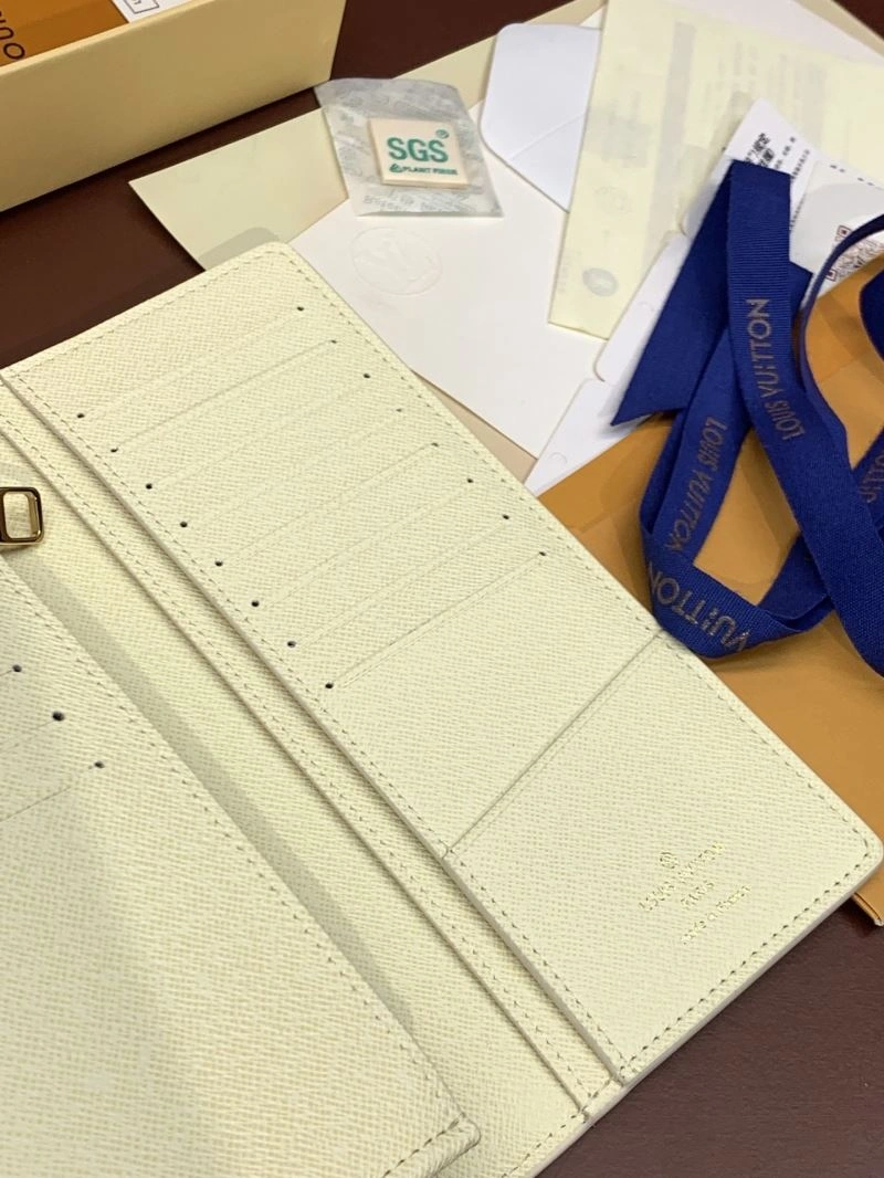 Budget-friendly Louis Vuitton Wallets Purse