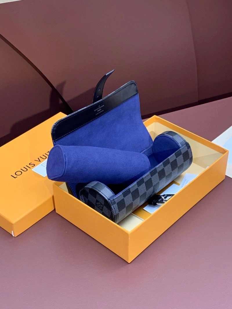 Indistinguishable Louis Vuitton Wallets Purse