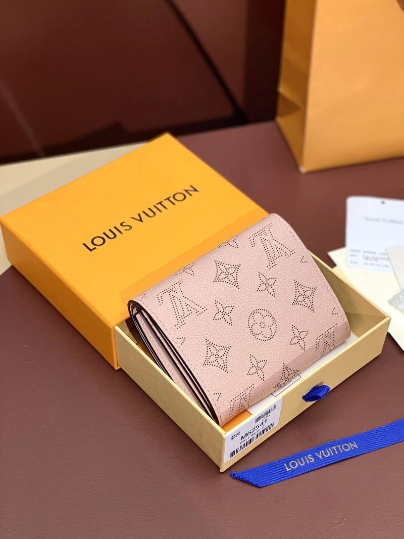 Exact replica Louis Vuitton Wallets Purse