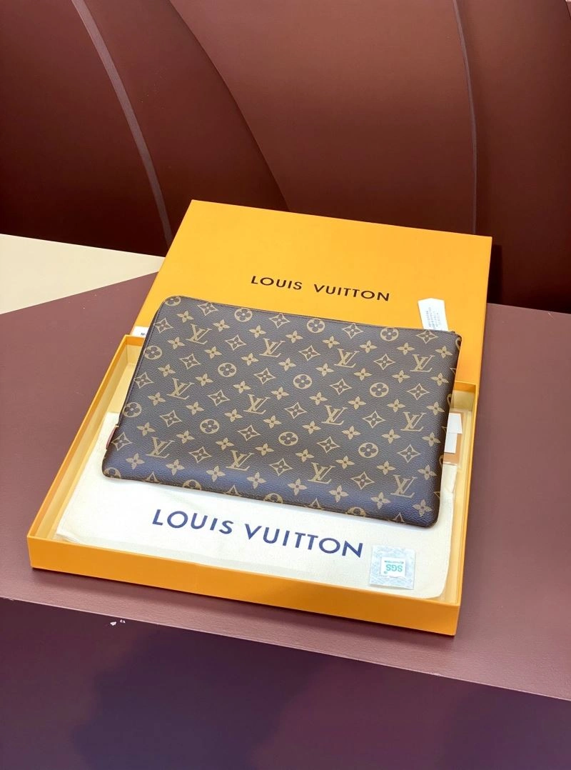 Indistinguishable Louis Vuitton Wallets Purse