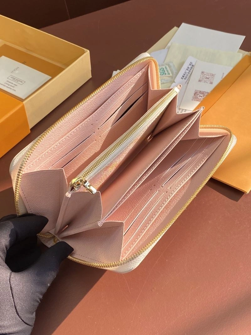 Reasonably priced Louis Vuitton Wallets Purse