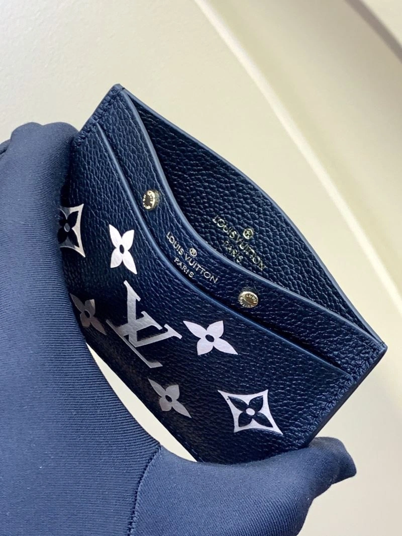 Exact replica Louis Vuitton Wallets Purse