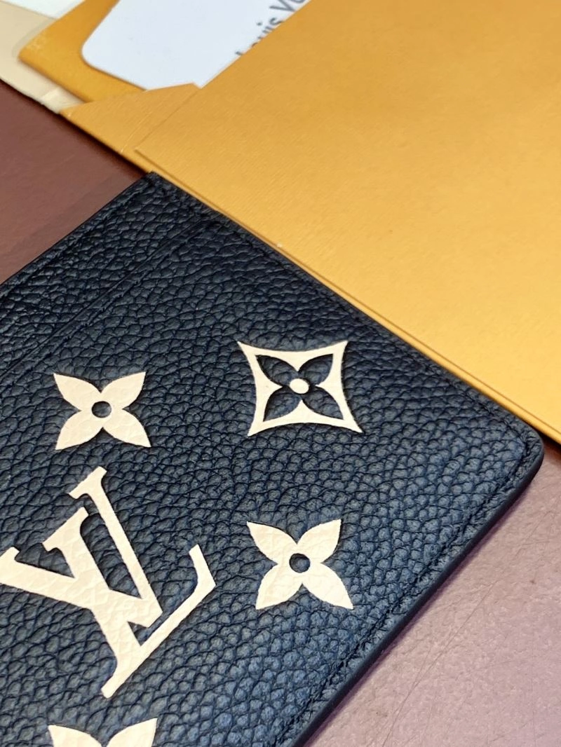 Exact replica Louis Vuitton Wallets Purse