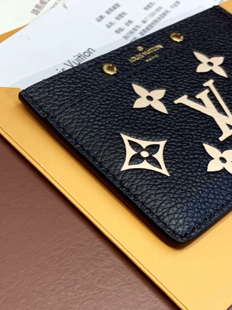 Exact replica Louis Vuitton Wallets Purse