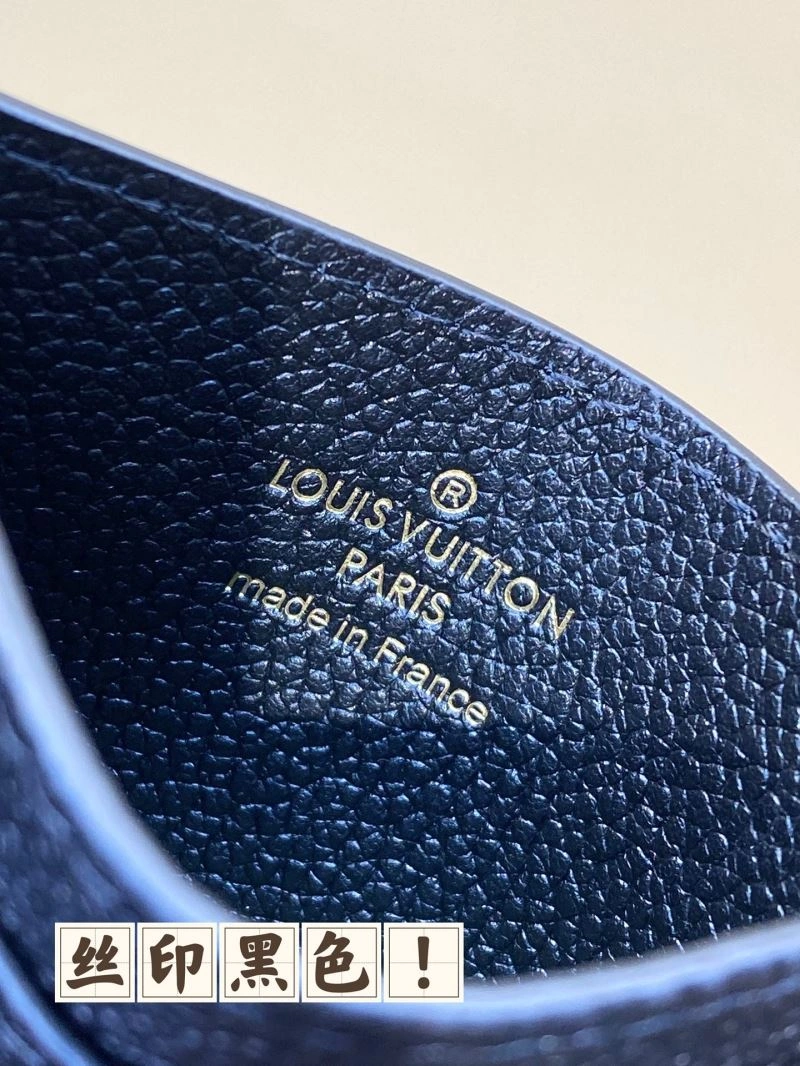 Exact replica Louis Vuitton Wallets Purse