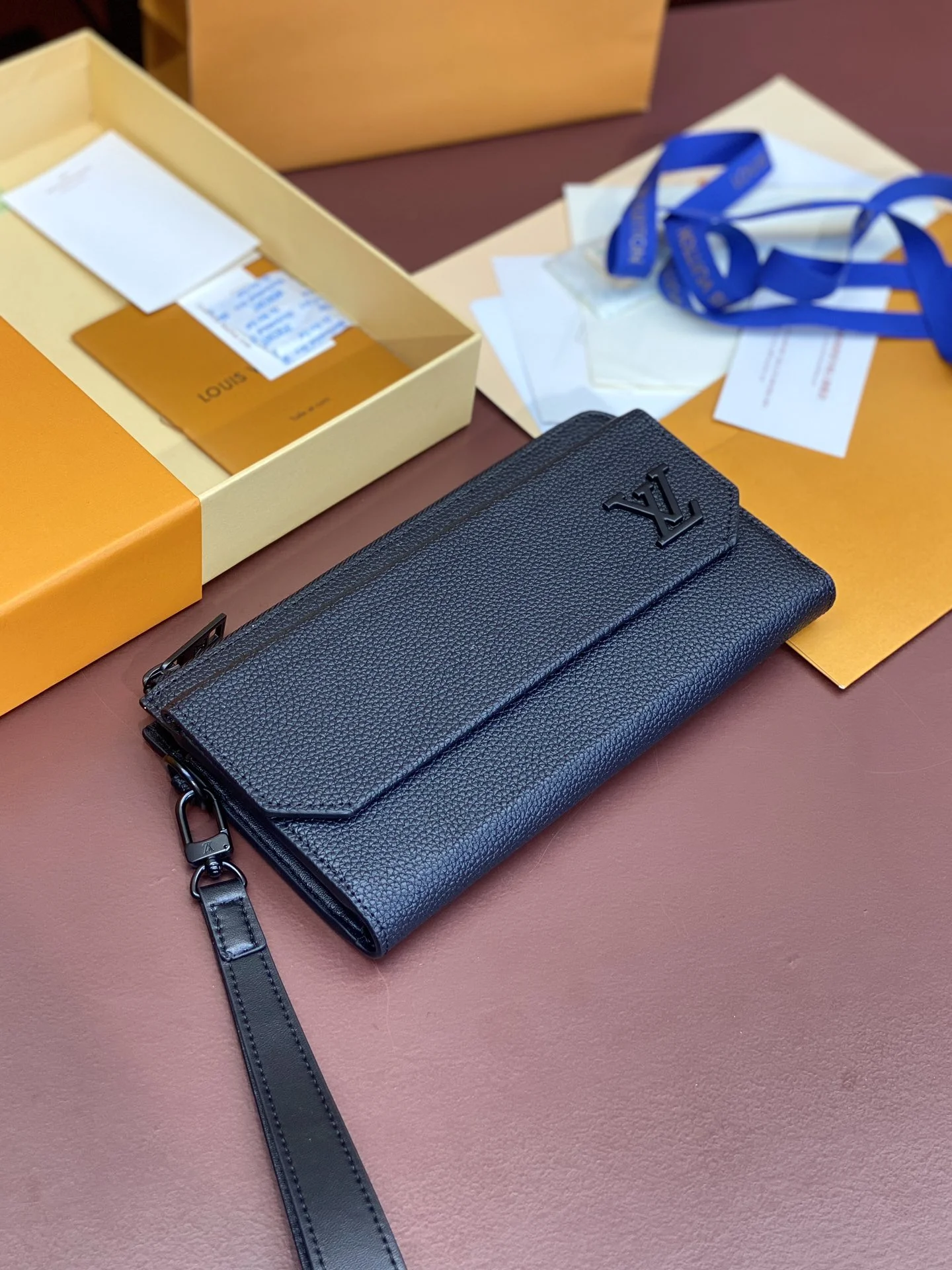 High accuracy Louis Vuitton Wallets Purse