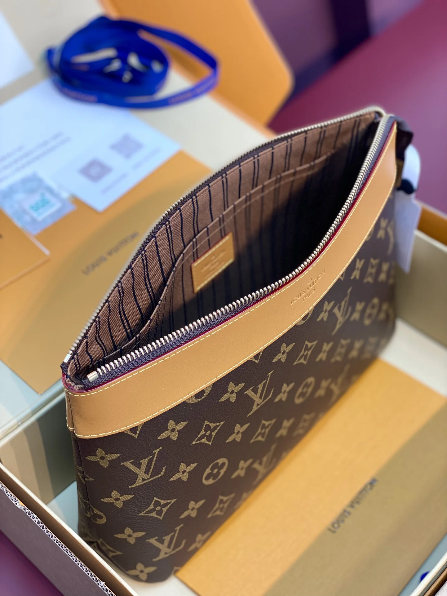 Perfect replica Louis Vuitton Wallets Purse
