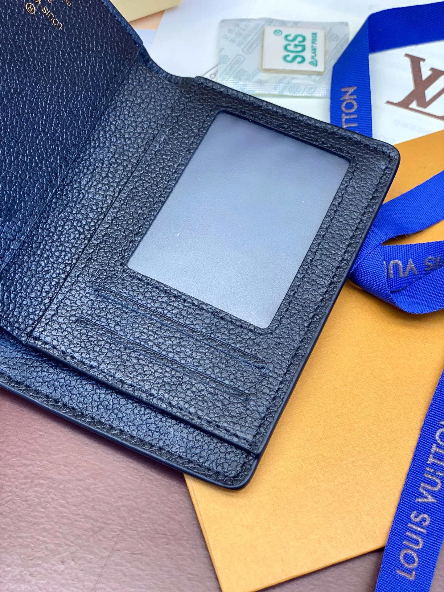 Low-cost Louis Vuitton Wallets Purse