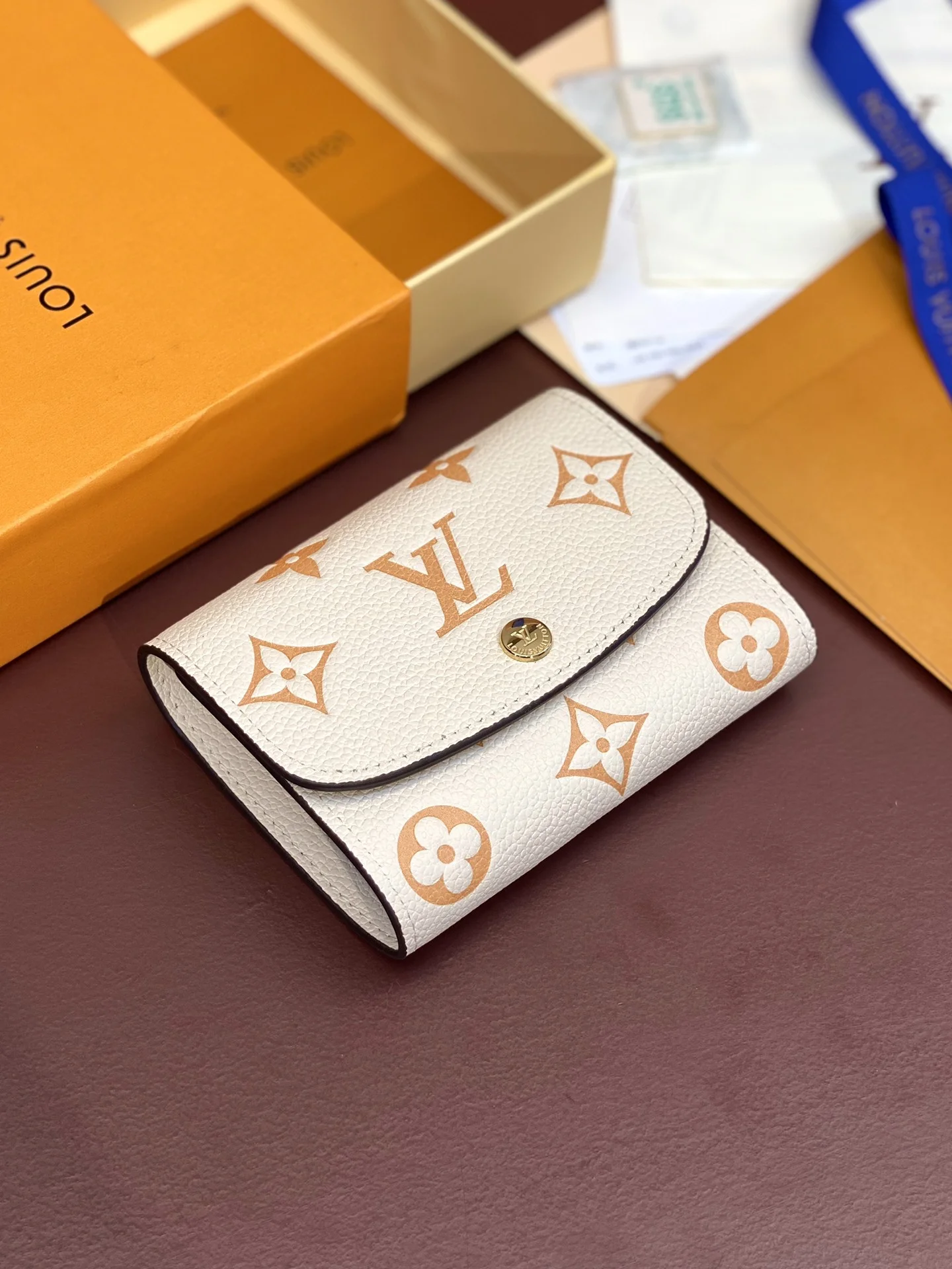 Reasonably priced Louis Vuitton Wallets Purse