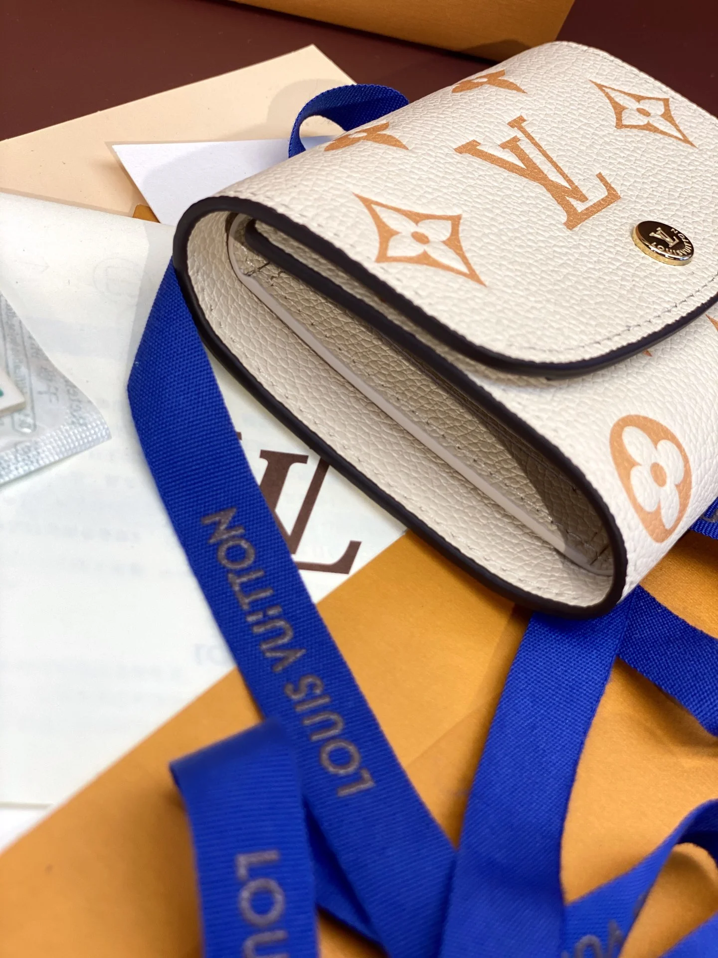 Reasonably priced Louis Vuitton Wallets Purse