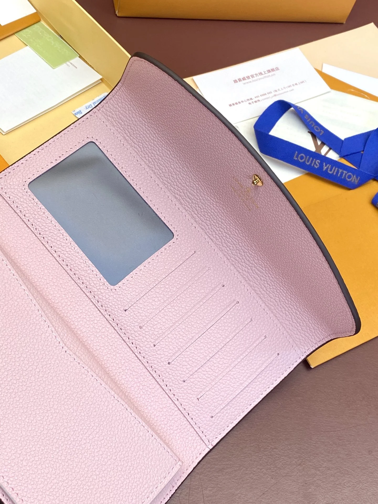 Value-priced Louis Vuitton Wallets Purse