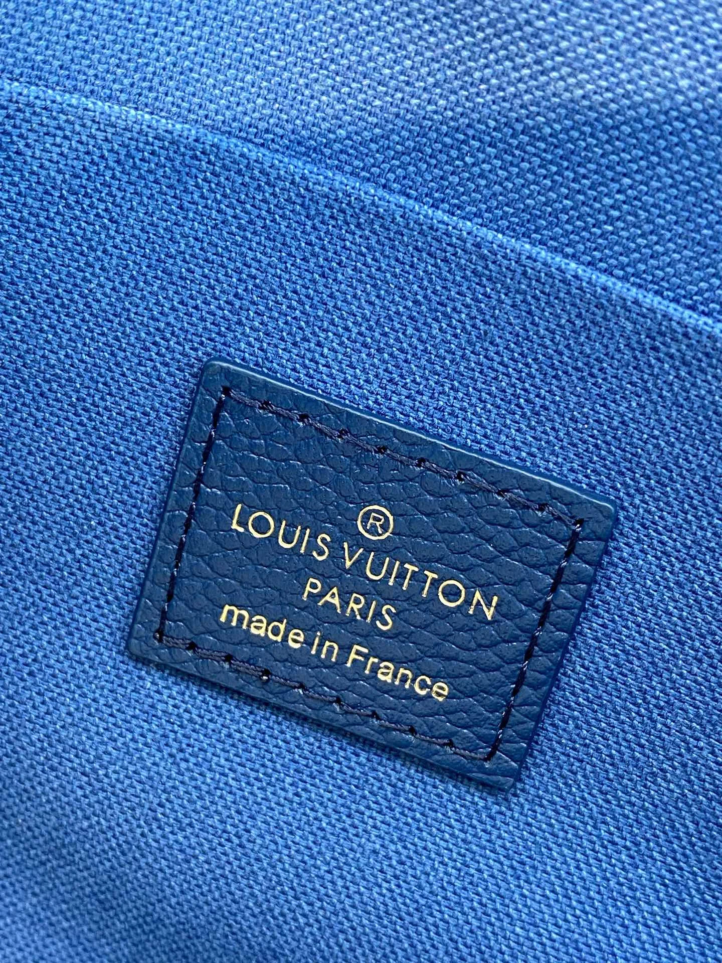 High fidelity Louis Vuitton Wallets Purse
