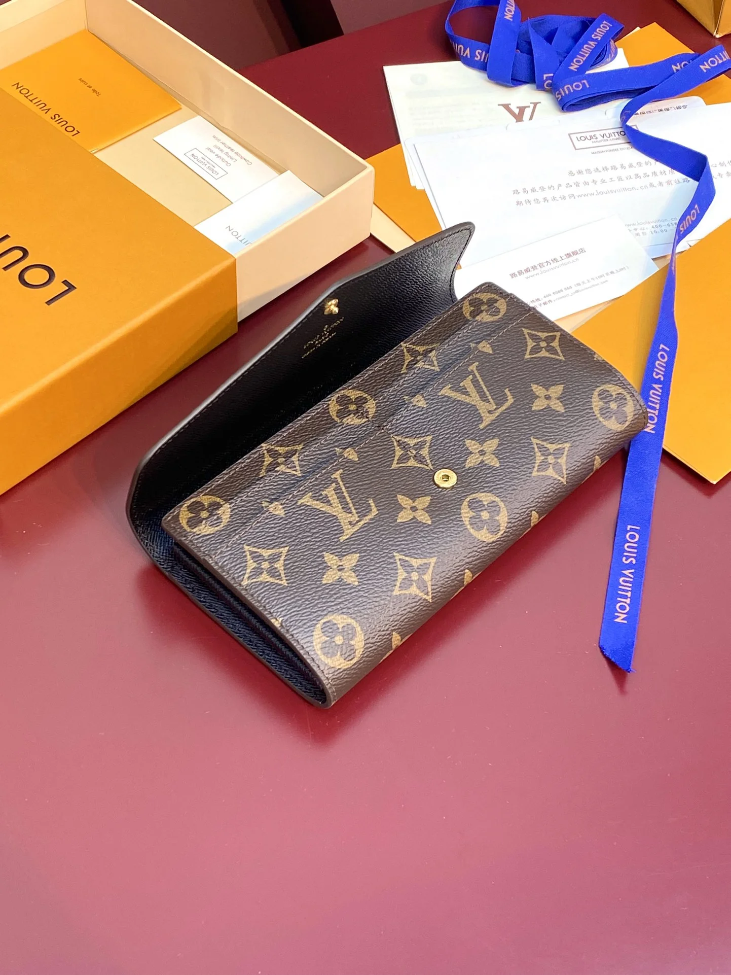 Genuine Louis Vuitton Wallets Purse