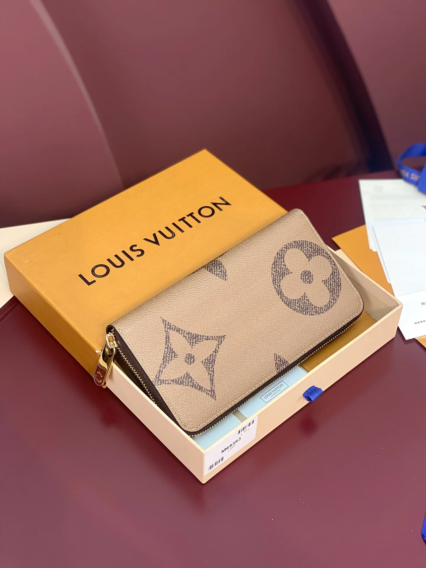 Official Louis Vuitton Wallets Purse