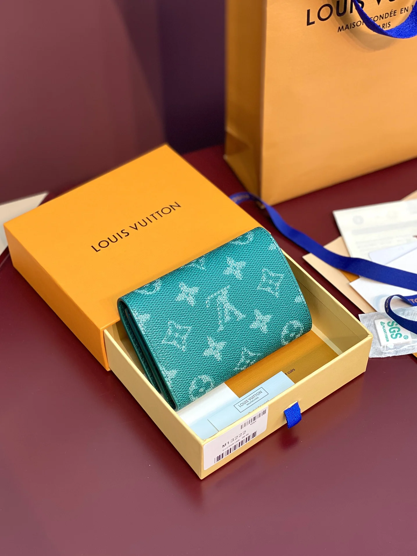 Accurate model Louis Vuitton Wallets Purse