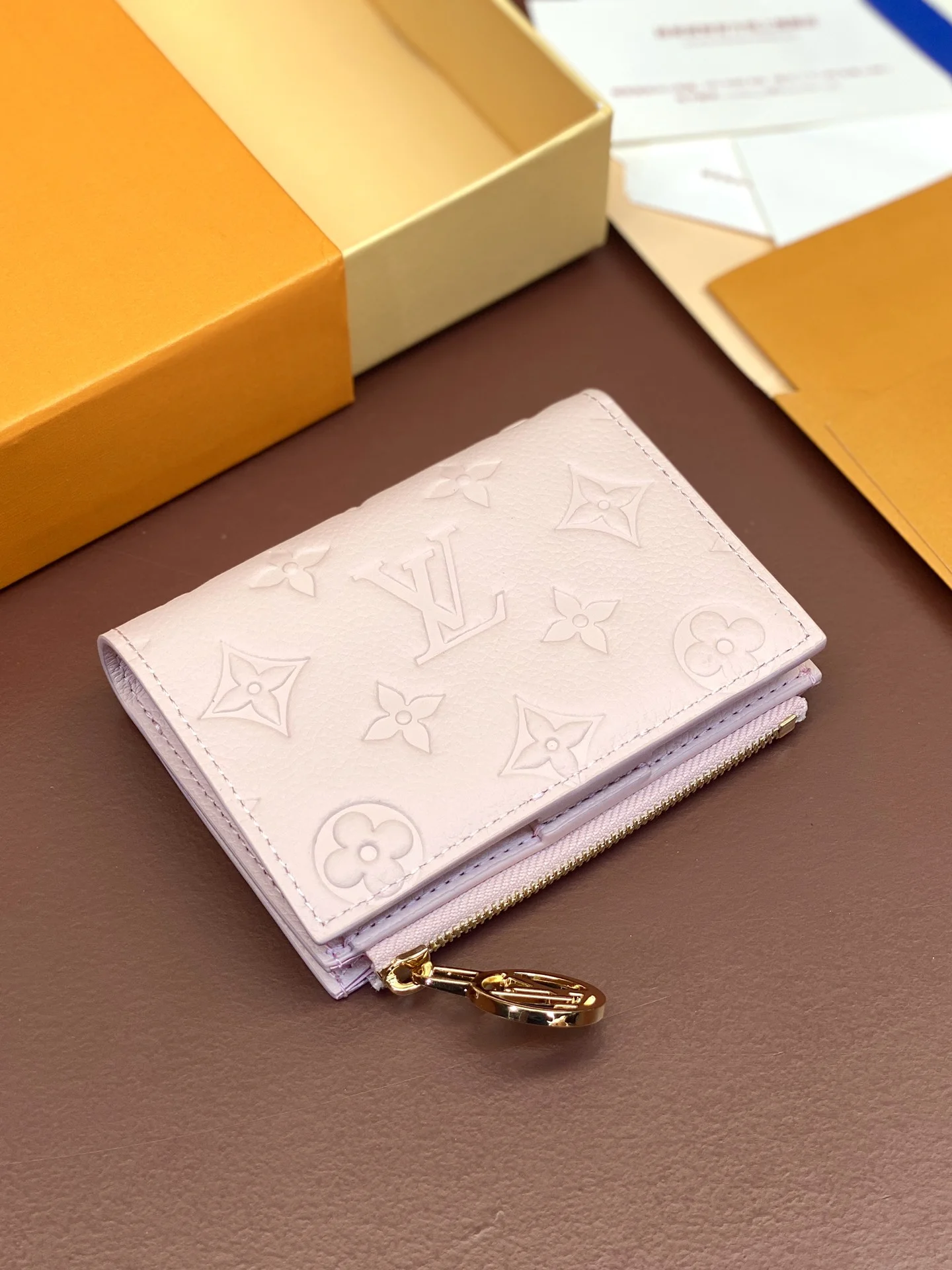 High accuracy Louis Vuitton Wallets Purse