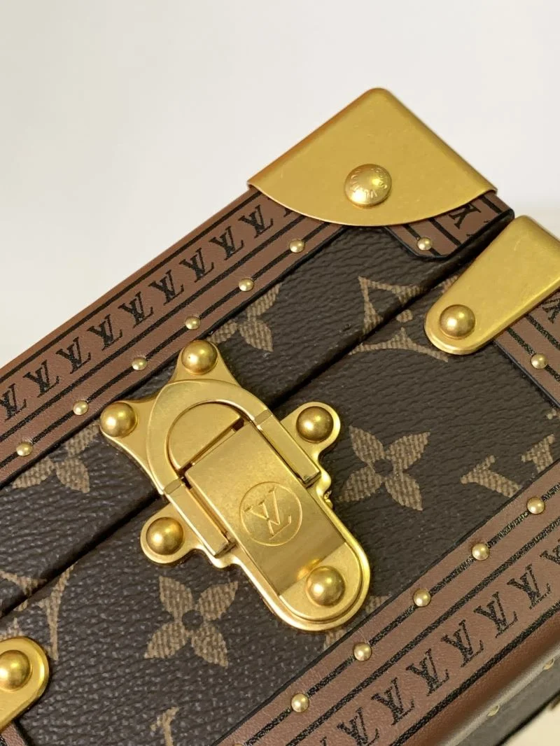 Bargain Louis Vuitton Watch Box