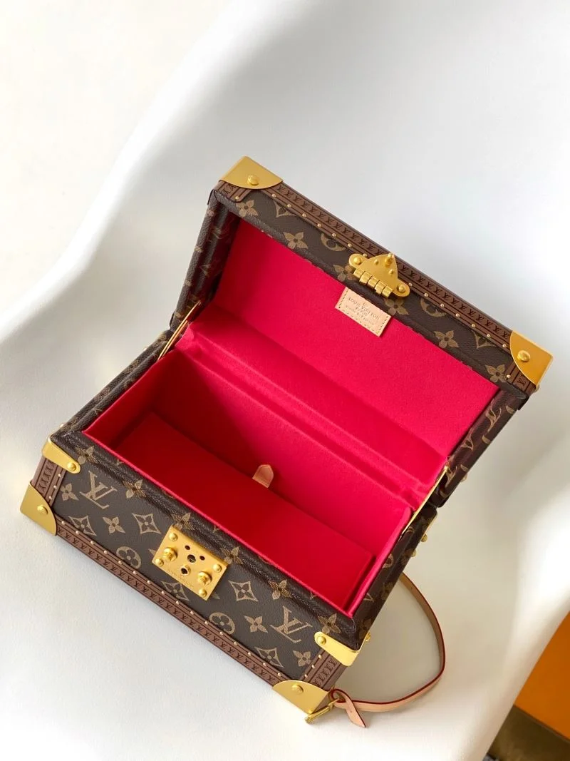 Bargain Louis Vuitton Watch Box
