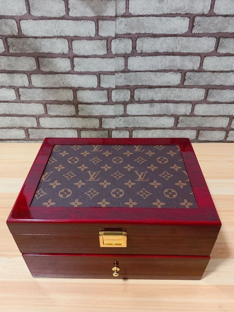 Real Louis Vuitton Watches Boxes