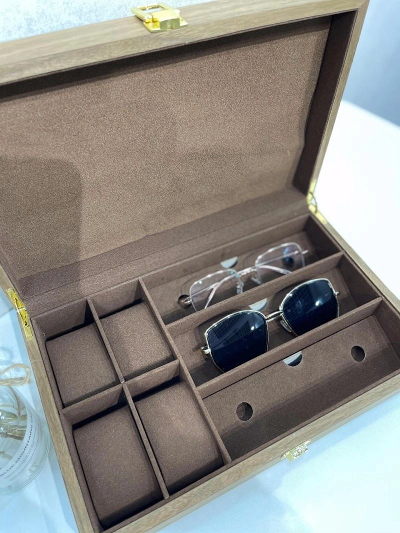 Authentic Louis Vuitton Watches Boxes