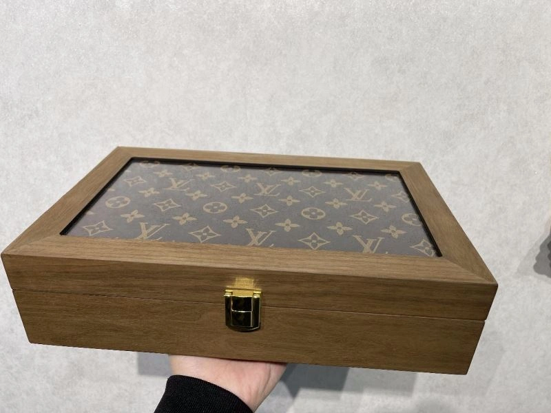 Authentic Louis Vuitton Watches Boxes