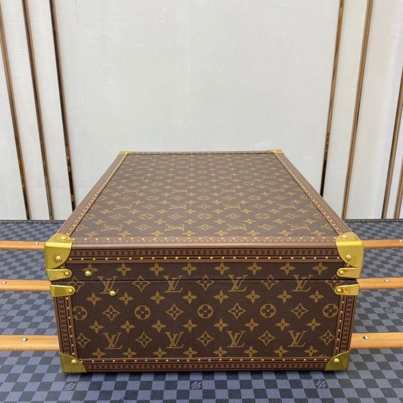 Reasonably priced Louis Vuitton Watches Boxes