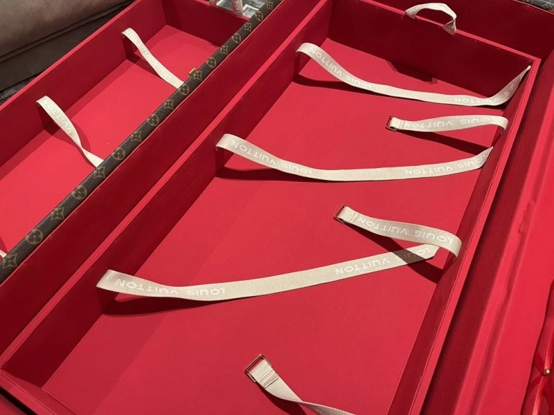 Indistinguishable Louis Vuitton Watches Boxes