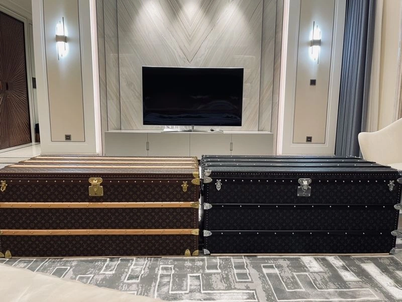 Indistinguishable Louis Vuitton Watches Boxes