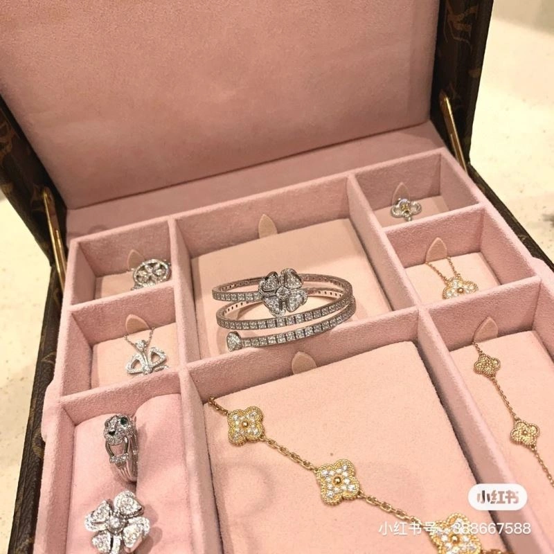 Precise copy Louis Vuitton Watches Boxes