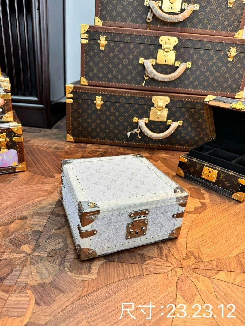 Affordable Louis Vuitton Watches Boxes