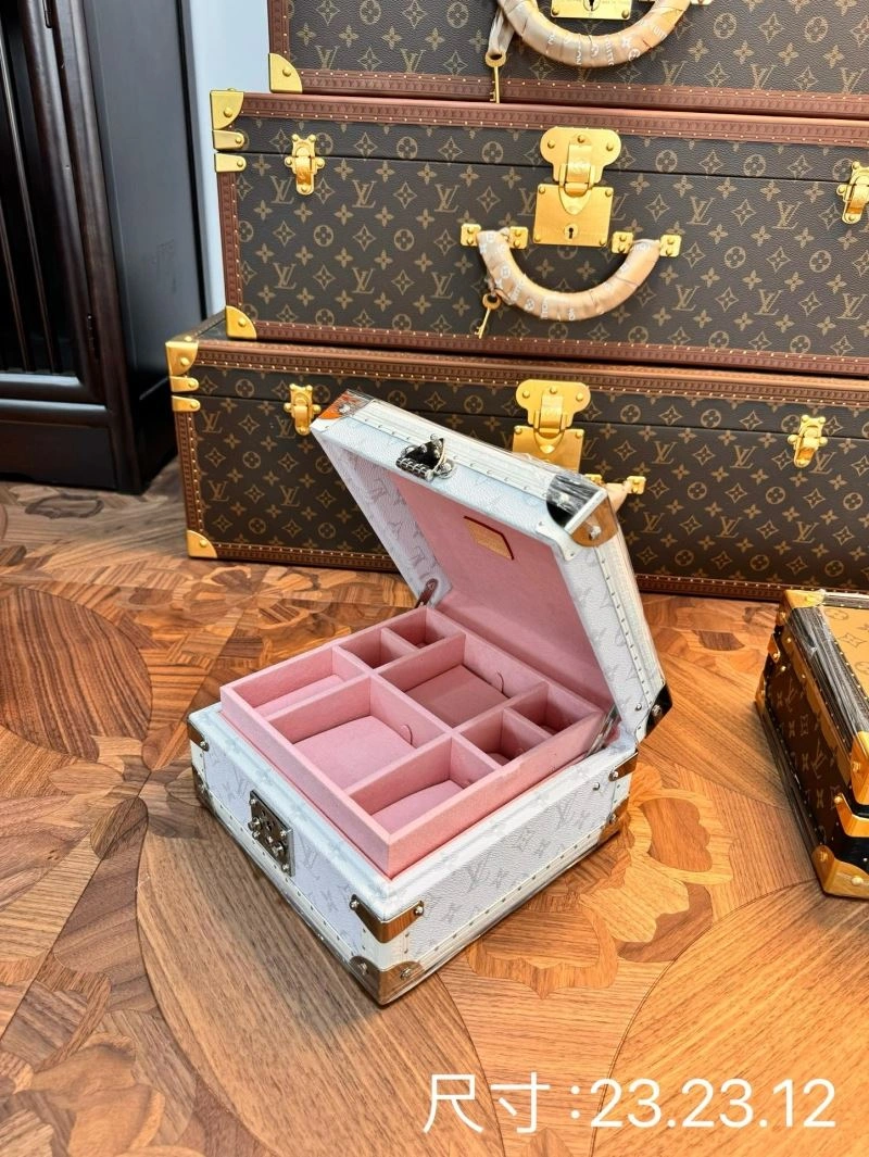Affordable Louis Vuitton Watches Boxes