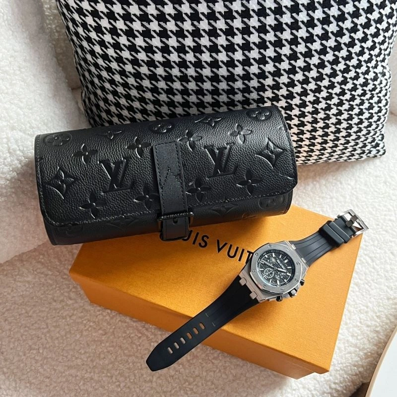 Bargain Louis Vuitton Watches Boxes