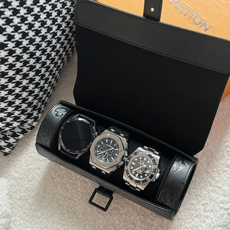 Bargain Louis Vuitton Watches Boxes